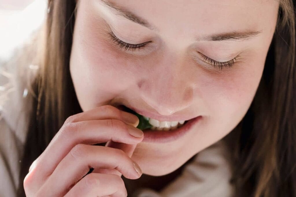 How Long Do Mushroom Gummy Effects Last: A Concise Overview