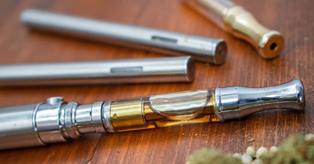 Half Gram Cart vs Full Gram: Sizing Up Your Vape Choices